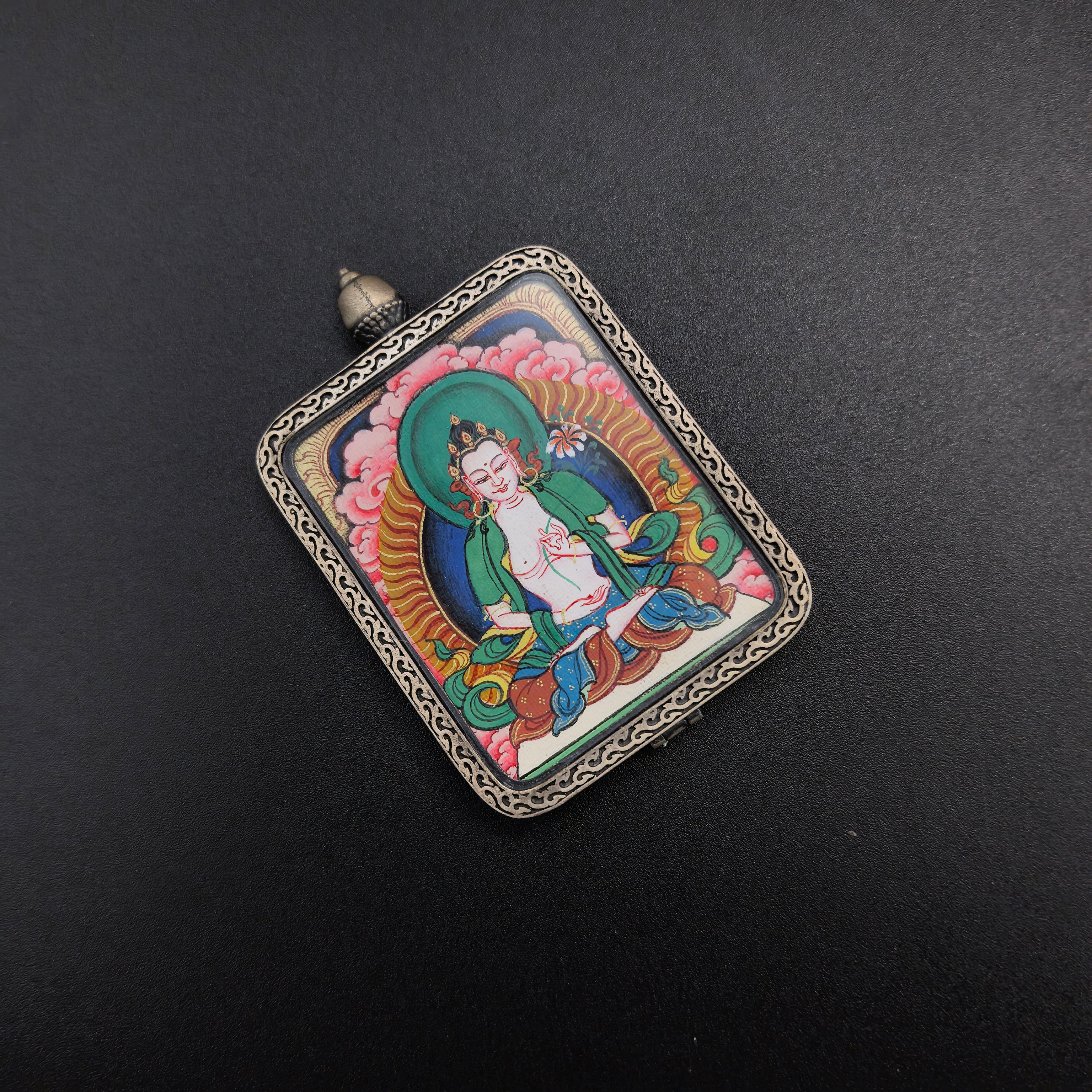 The Bodhisattva of Great Might: Mahasthamaprapta and the Tibet Red Clo ...